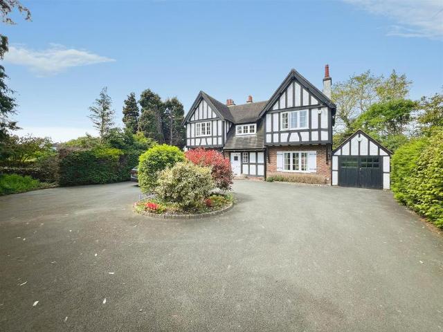 5 bedroom detached house for sale