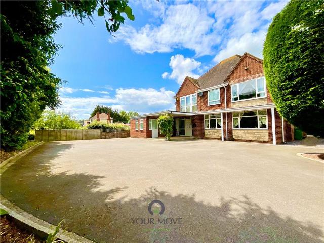5 bedroom detached house for sale