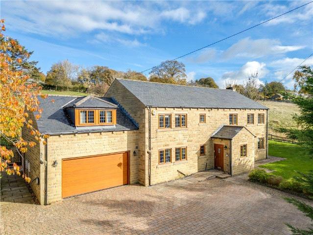5 bedroom detached house for sale