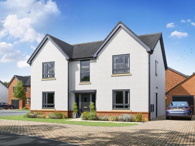 5 bedroom detached house for sale