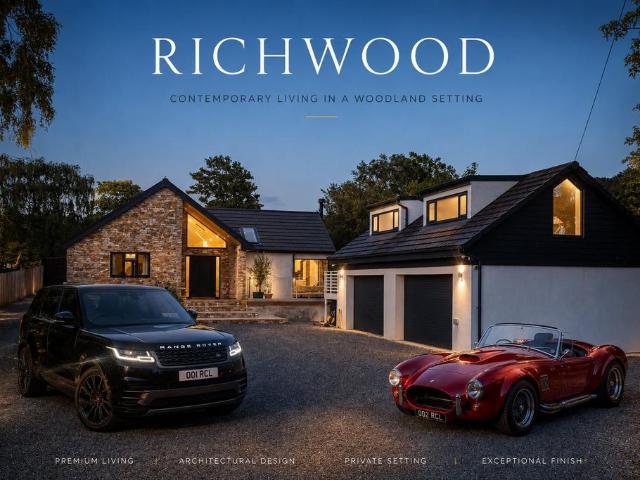 5 bedroom detached house for sale