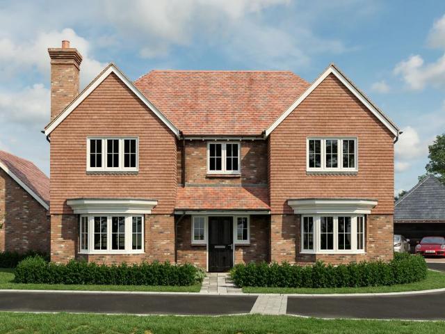 5 bedroom detached house for sale