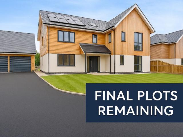 5 bedroom detached house for sale