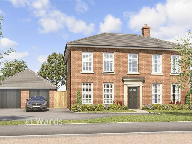 5 bedroom detached house for sale
