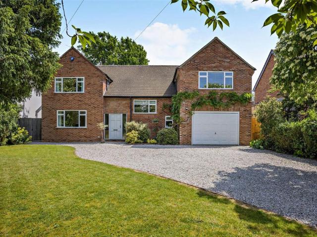 5 bedroom detached house for sale