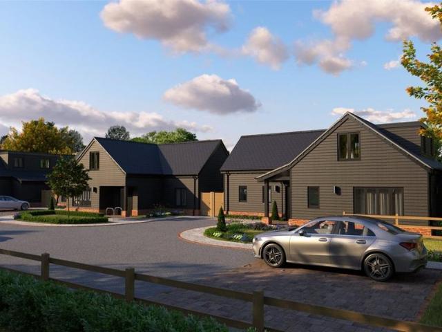 5 bedroom detached house for sale