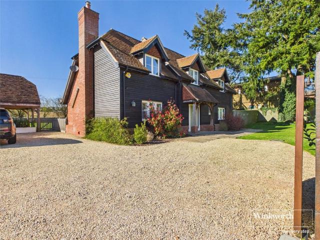 5 bedroom detached house for sale