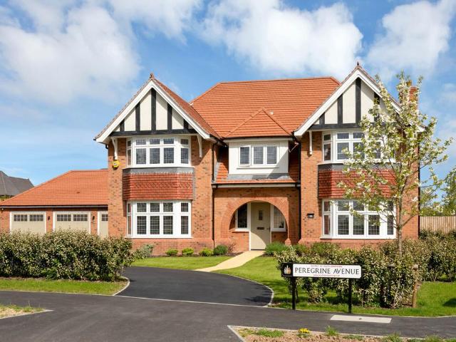 5 bedroom detached house for sale