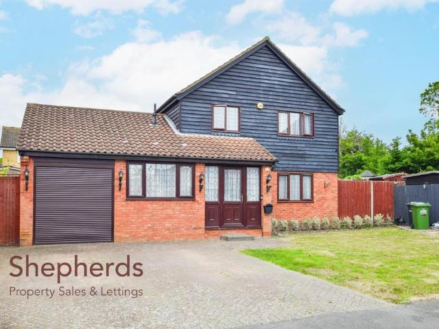 5 bedroom detached house for sale