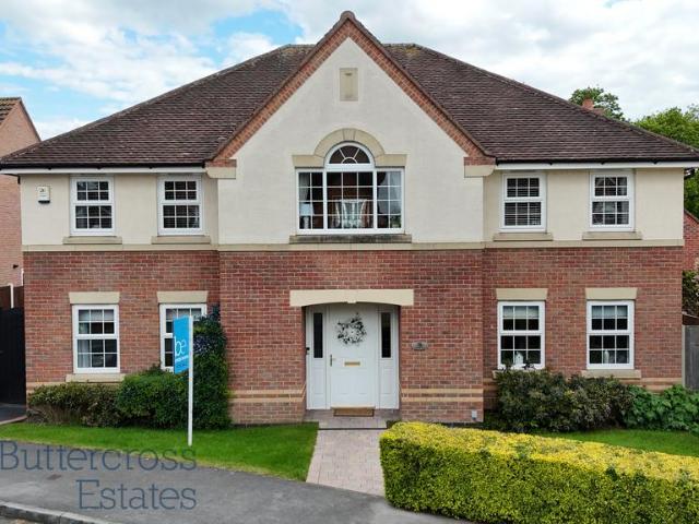 5 bedroom detached house for sale