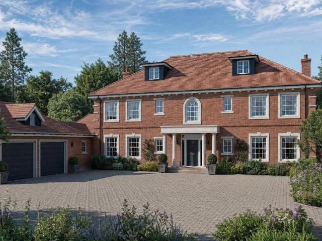 5 bedroom detached house for sale