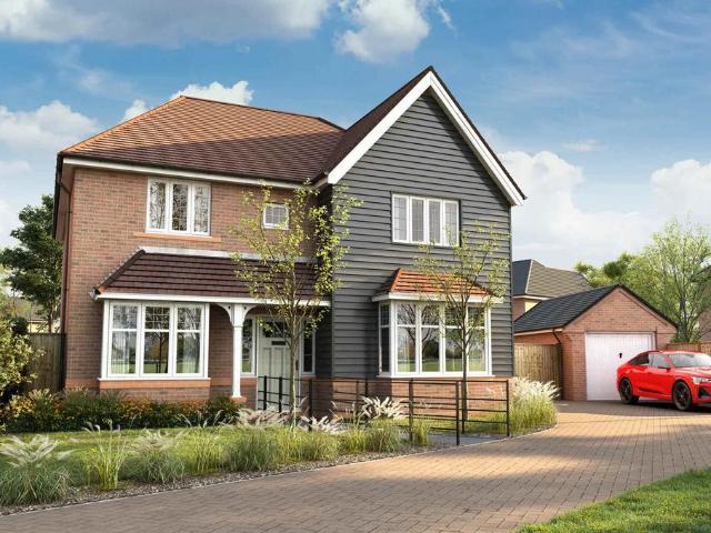 5 bedroom detached house for sale