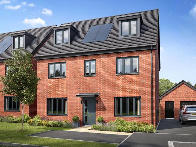 5 bedroom detached house for sale