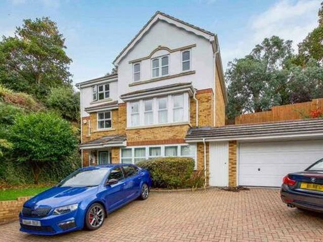 5 bedroom detached house for sale in 2 Danehurst Close Egham Surrey TW20 9PX TW20