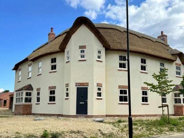 5 Bedroom Detached House For Sale In 32 West Drive, Sudbrooke