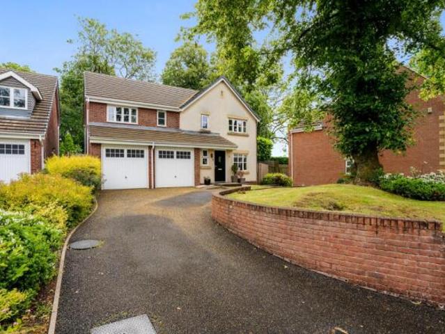 5 bedroom detached house for sale in 6 Clarendon Gardens, Bromley Cross, Bolton, BL7 9GX, BL7