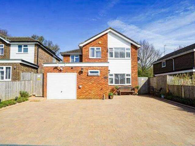 5 Bedroom Detached House For Sale In Cottage Lane