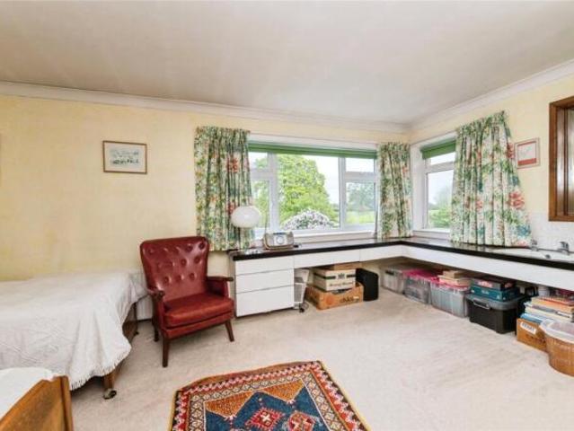 5 bedroom detached house for sale in Countess Wear Road, Exeter, Devon, EX2