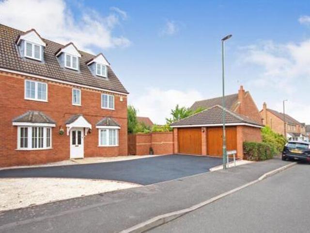 5 Bedroom Detached House For Sale In Coventry