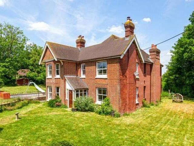 5 Bedroom Detached House For Sale In Codmore Hill