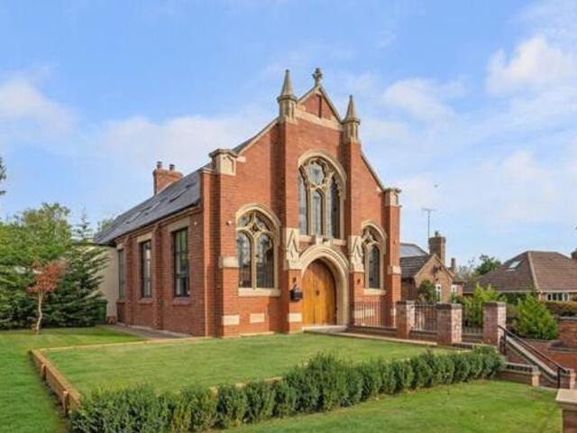 5 Bedroom Detached House For Sale In Cogenhoe, Northamptonshire