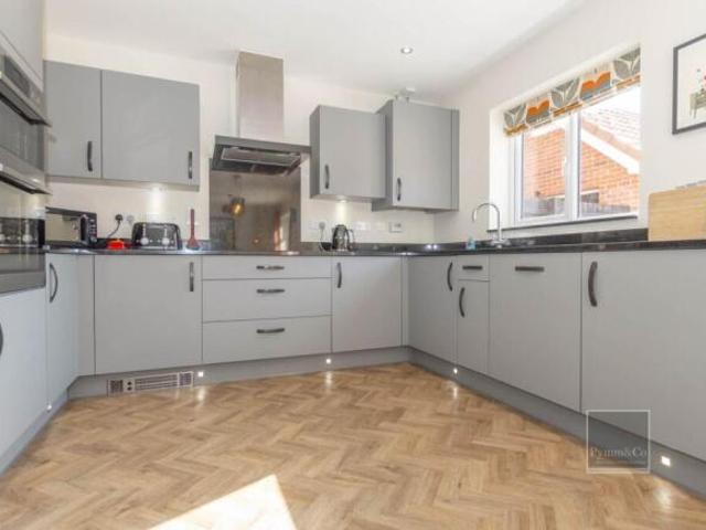 5 bedroom detached house for sale in Coller Road, Old Catton, NR6