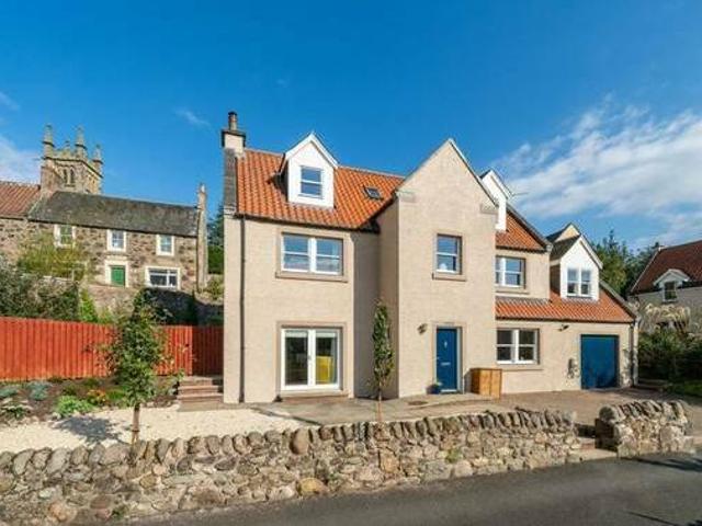 5 bedroom detached house for sale in Collessie Collessie KY15