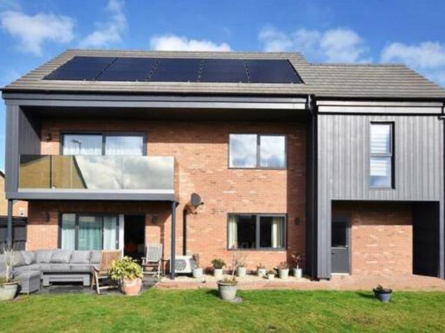 5 Bedroom Detached House For Sale In Collingham
