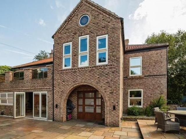 5 Bedroom Detached House For Sale In Conisbrough