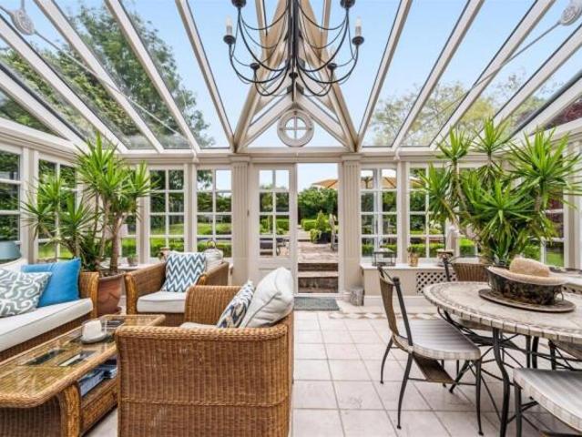 5 bedroom detached house for sale in Cortworth Road, Ecclesall, Sheffield, S11