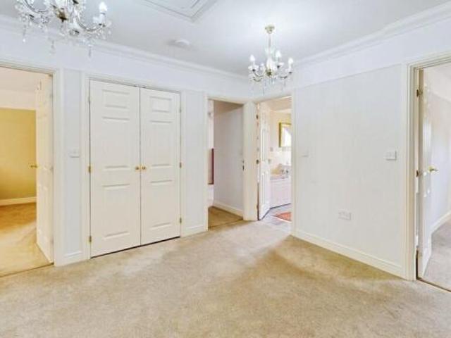 5 bedroom detached house for sale in Caine Square, Cheltenham, GL51