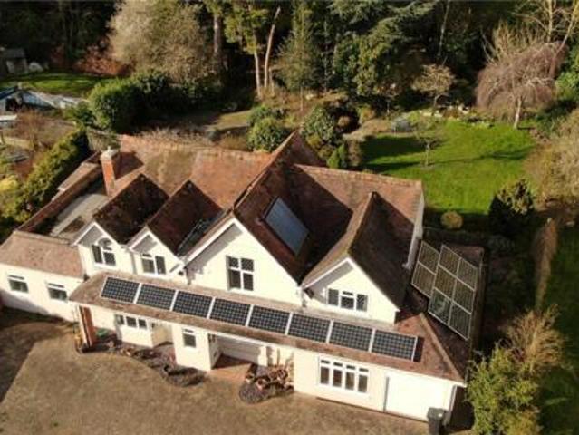 5 Bedroom Detached House For Sale In Calcot, Reading