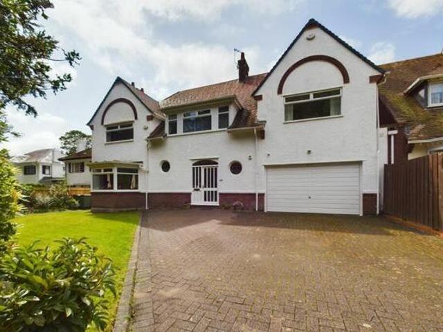 5 Bedroom Detached House For Sale In Calderstones
