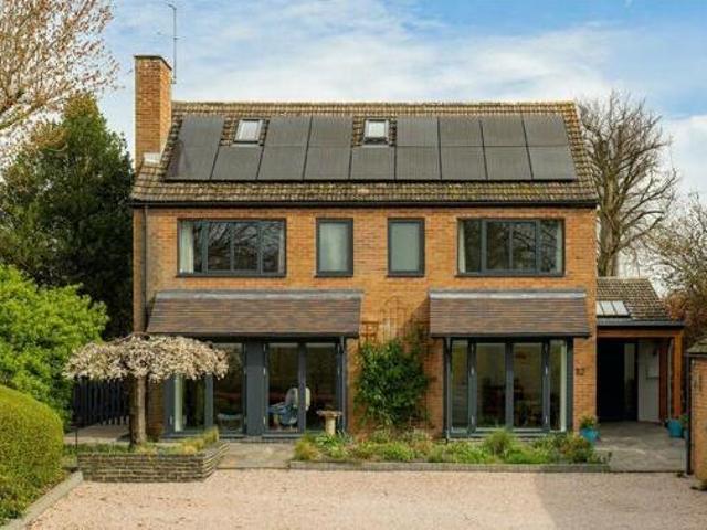 5 Bedroom Detached House For Sale In Cambridge, Cambridgeshire