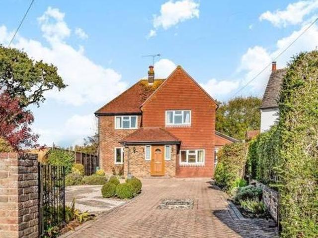 5 bedroom detached house for sale in Cedar Close Aldwick Bognor Regis PO21 PO21