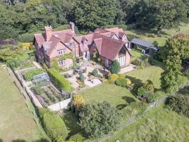 5 bedroom detached house for sale in Church Lane Brockenhurst Hampshire SO42 SO42