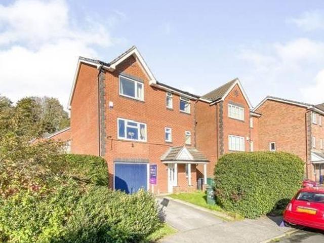 5 bedroom detached house for sale in Chartwell Drive Bradford BD6 BD6