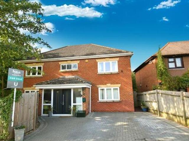 5 Bedroom Detached House For Sale In Chatham