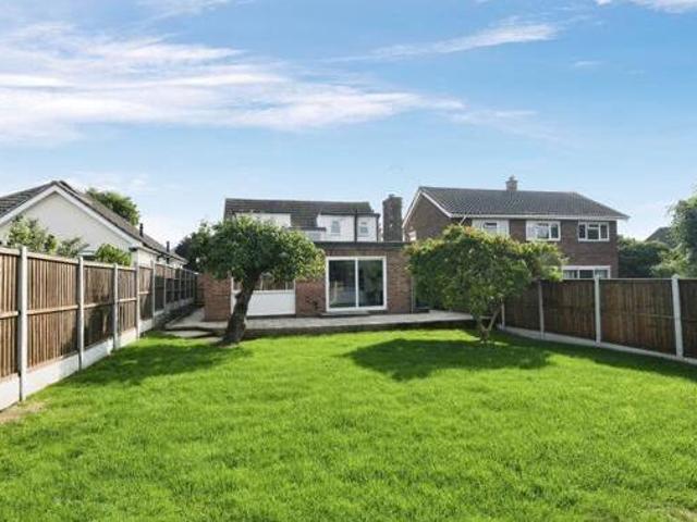 5 Bedroom Detached House For Sale In Chelmsford, Essex