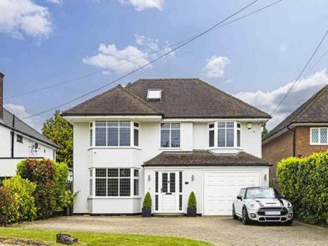 5 Bedroom Detached House For Sale In Chesham, Buckinghamshire