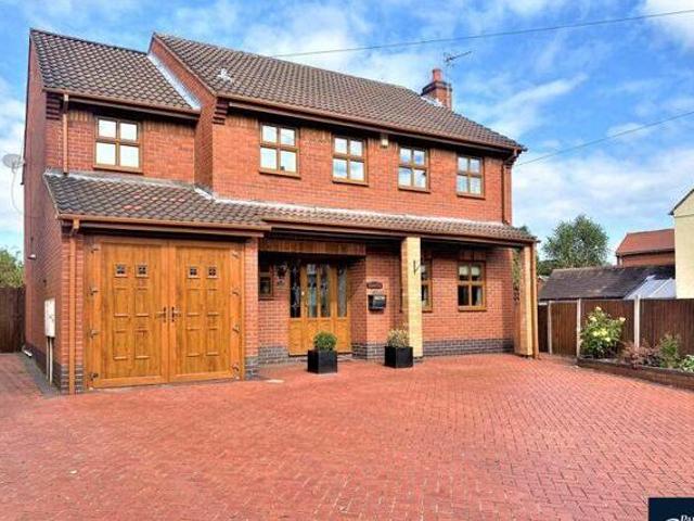 5 Bedroom Detached House For Sale In Cheslyn Hay