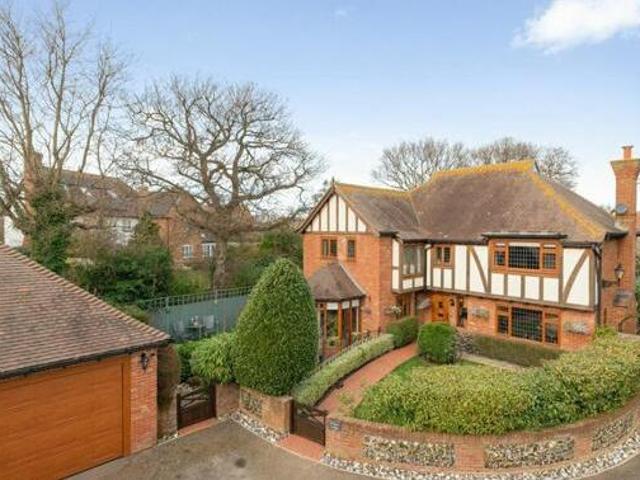 5 Bedroom Detached House For Sale In Chestfield