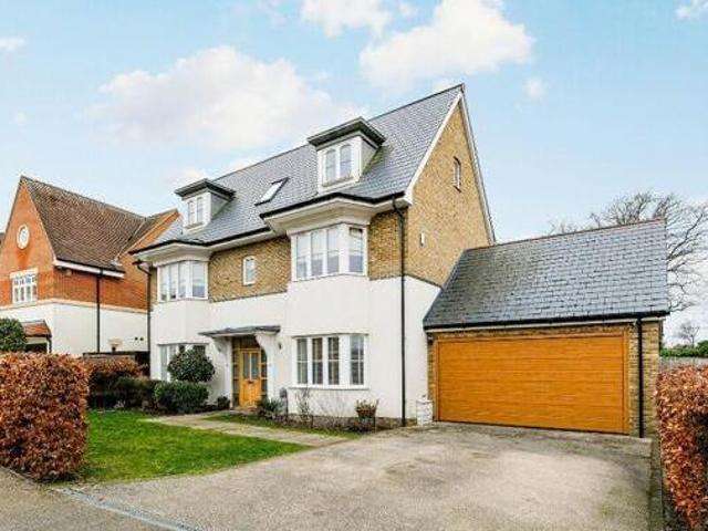 5 Bedroom Detached House For Sale In Chigwell, Essex