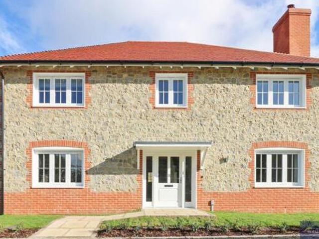 5 Bedroom Detached House For Sale In Chilmington Green, Ashford