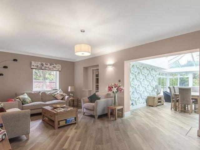 5 bedroom detached house for sale in Chilton Oxfordshire OX11 OX11