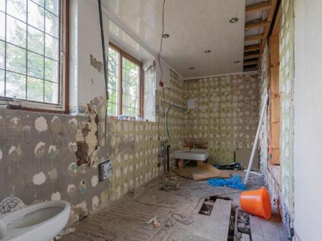 5 bedroom detached house for sale in Chorley New Road, Bolton, BL1