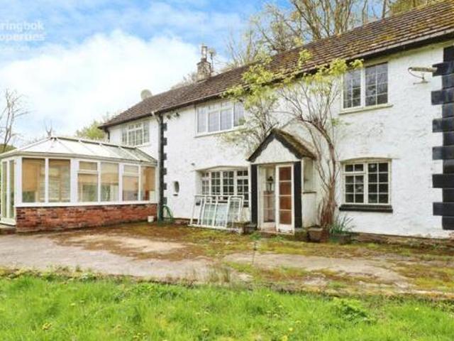 5 Bedroom Detached House For Sale In Clwyd