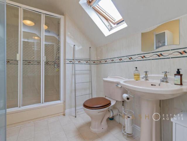 5 bedroom detached house for sale in Clare Croft, Middleton, MK10