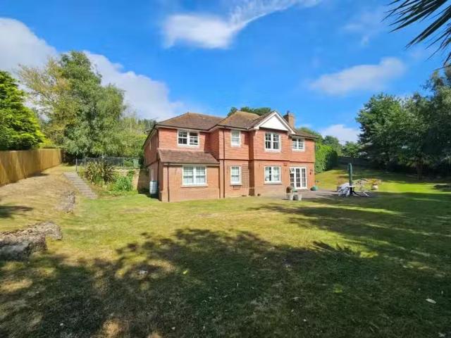 5 bedroom detached house for sale in Cliff Road, Hythe, CT21