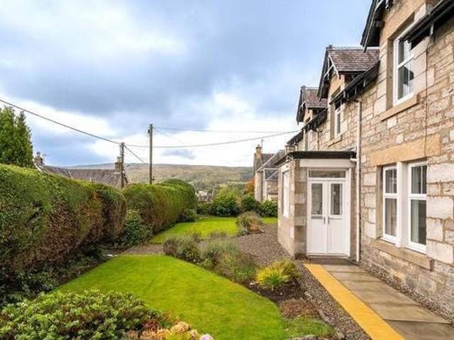 5 bedroom detached house for sale in Craigview Pitlochry Perthshire PH16 PH16